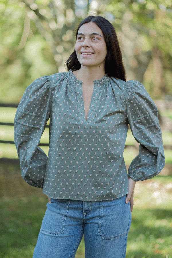 Neuflora | A calm & cohesive wardrobe