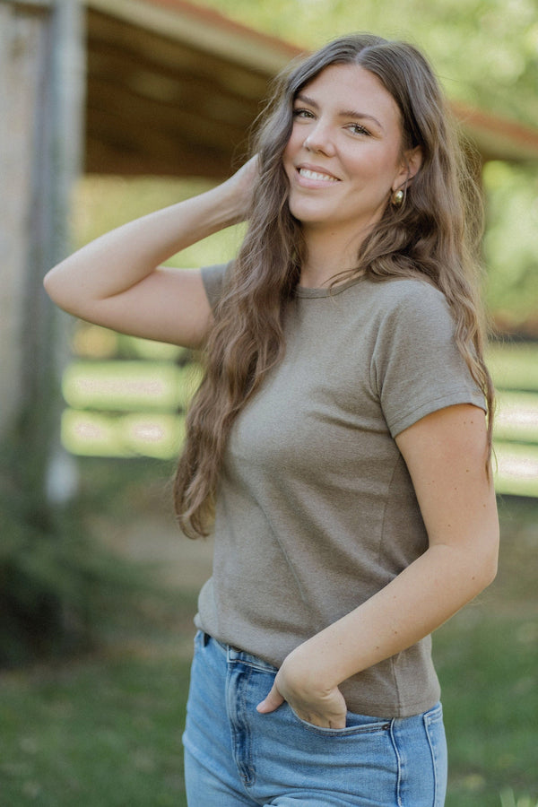 Neuflora | A calm & cohesive wardrobe