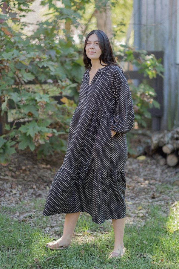 Neuflora | A calm & cohesive wardrobe