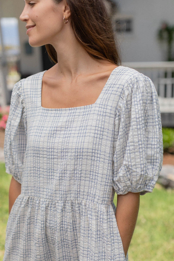 Neuflora | A calm & cohesive wardrobe